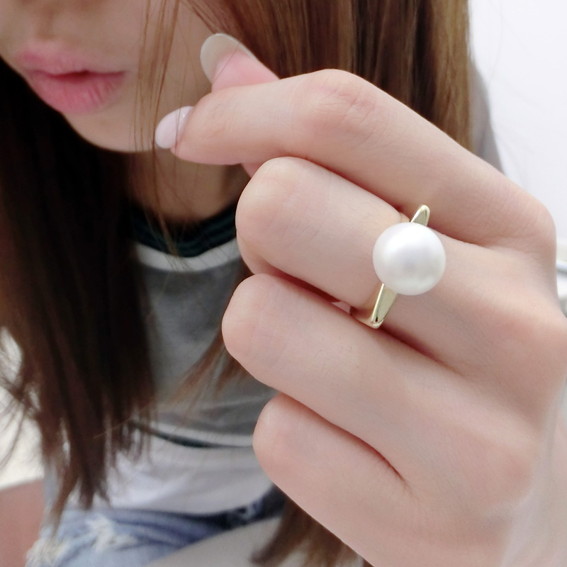Pearl Square Ring For Women on Luulla